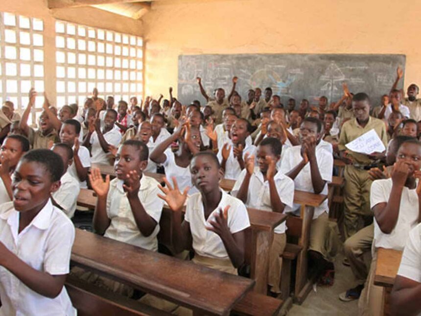 Togo : 13 collèges transformés en lycées - Infos du Togo